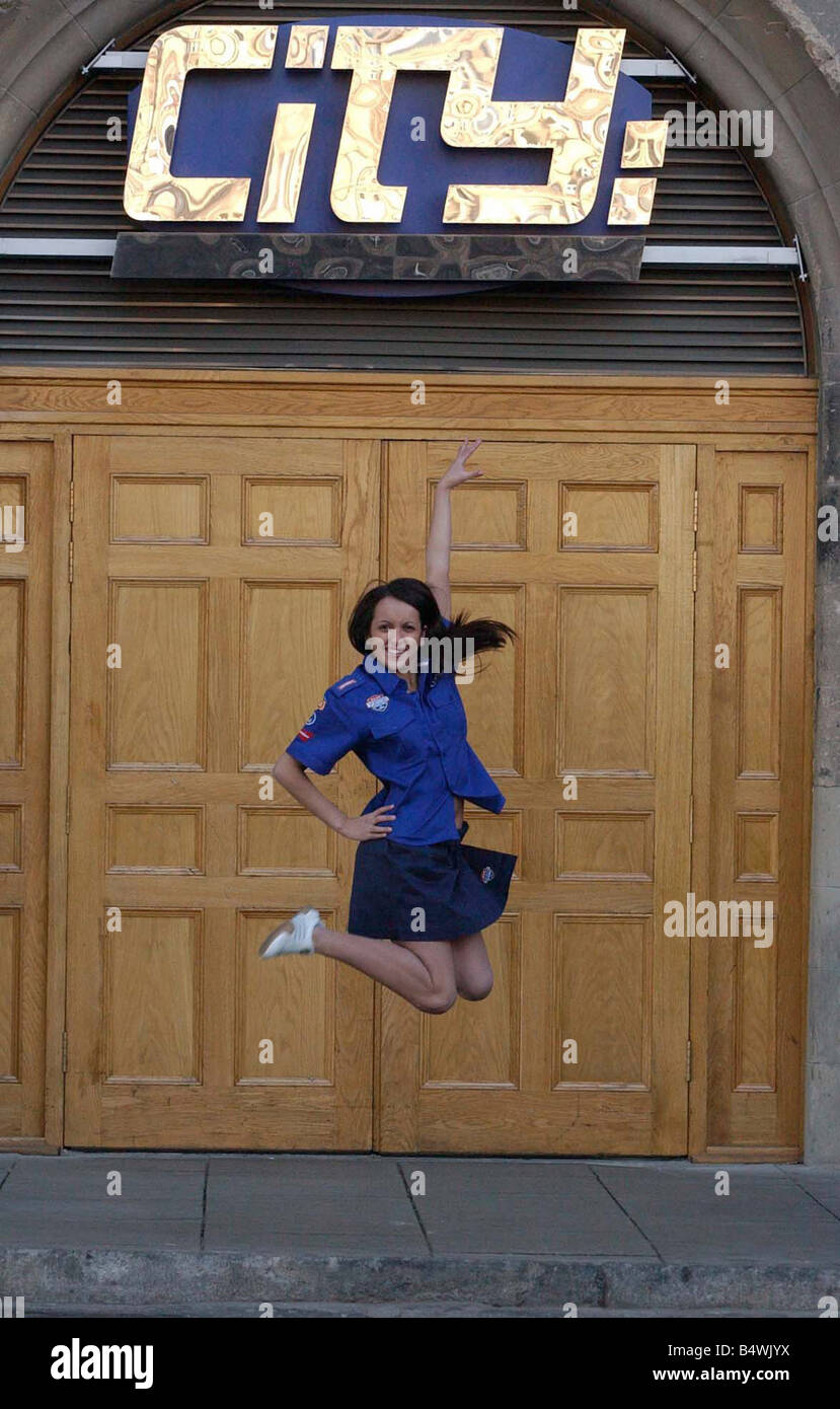 Lisa Foley outside City sportsters club November 2003 MTV music Europe ...