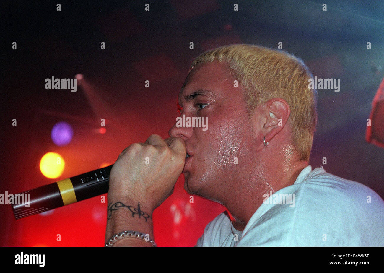 Eminem at Barrowland 1999 aka Slim Shady microphone Stock Photo - Alamy