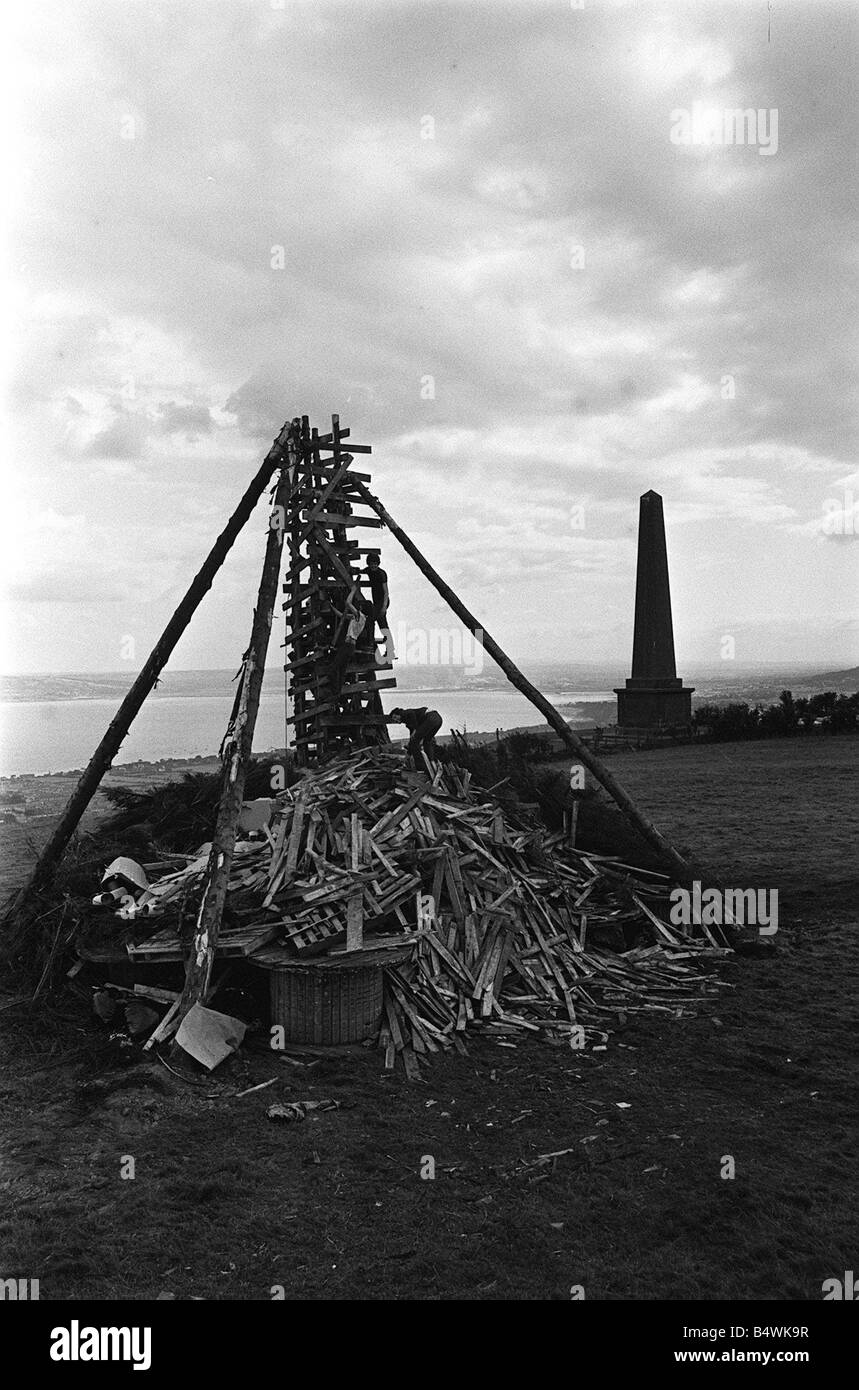 Knockagh monument Black and White Stock Photos & Images - Alamy