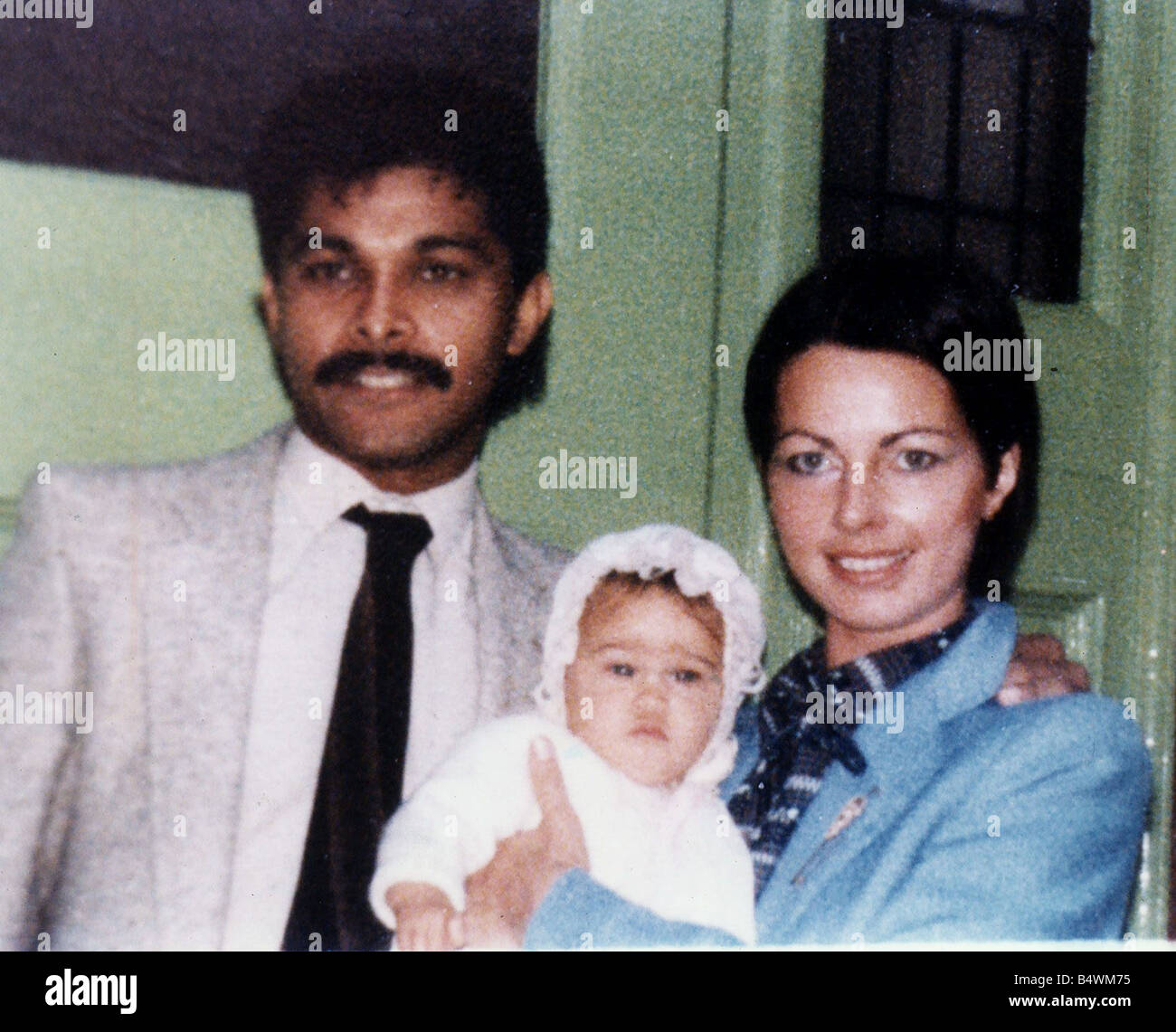 Geham Mendis Cricket Player With Wife And Baby Dbase Mirrorpix Stock ...