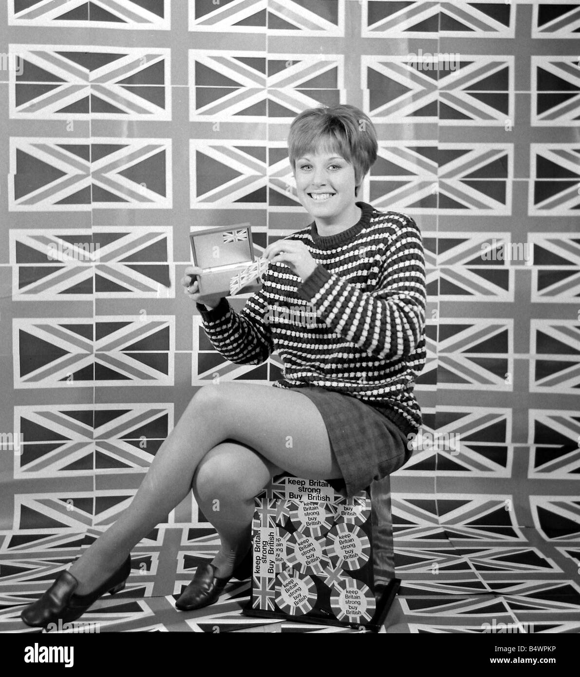 Backing britain 1968 hi-res stock photography and images - Alamy