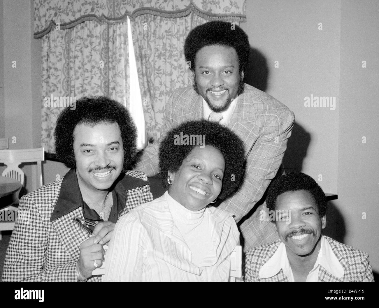 American soul singer Gladys Knight with her backing group The Pips ...