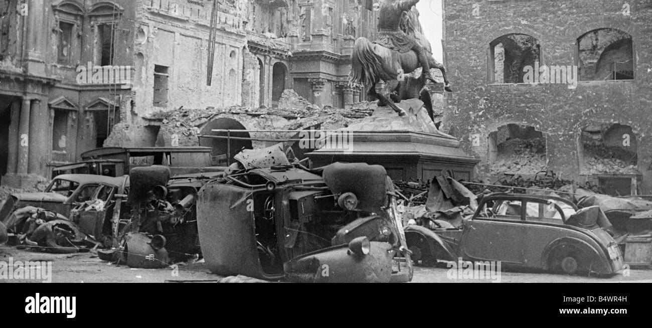 Berlin 1945 Stock Photos & Berlin 1945 Stock Images - Alamy
