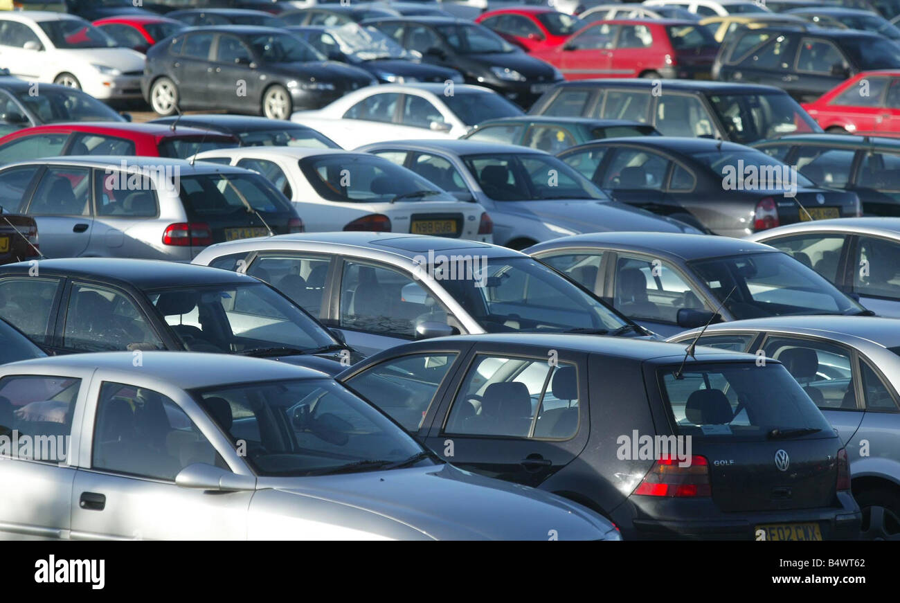 A jam packed car park Stock Photo - Alamy