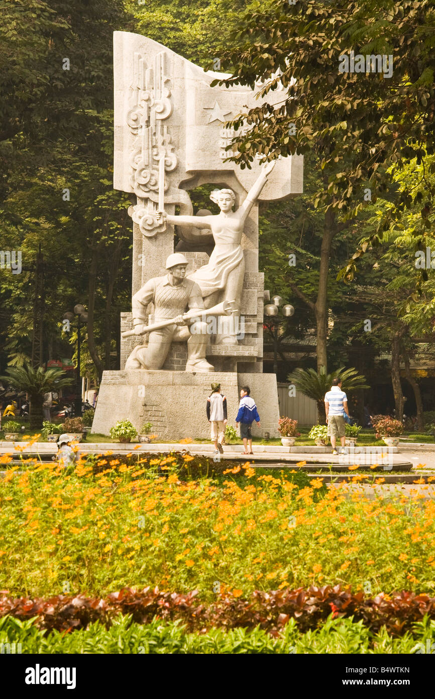 Communist party statue and park Hanoi north Vietnam Stock Photo - Alamy