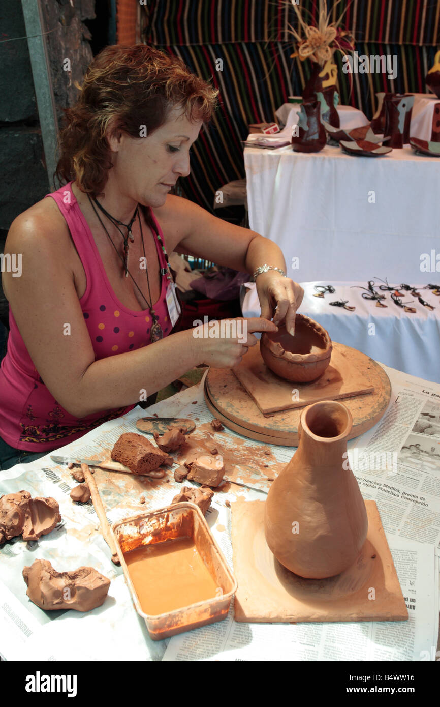 Spain clay pot hi-res stock photography and images - Alamy