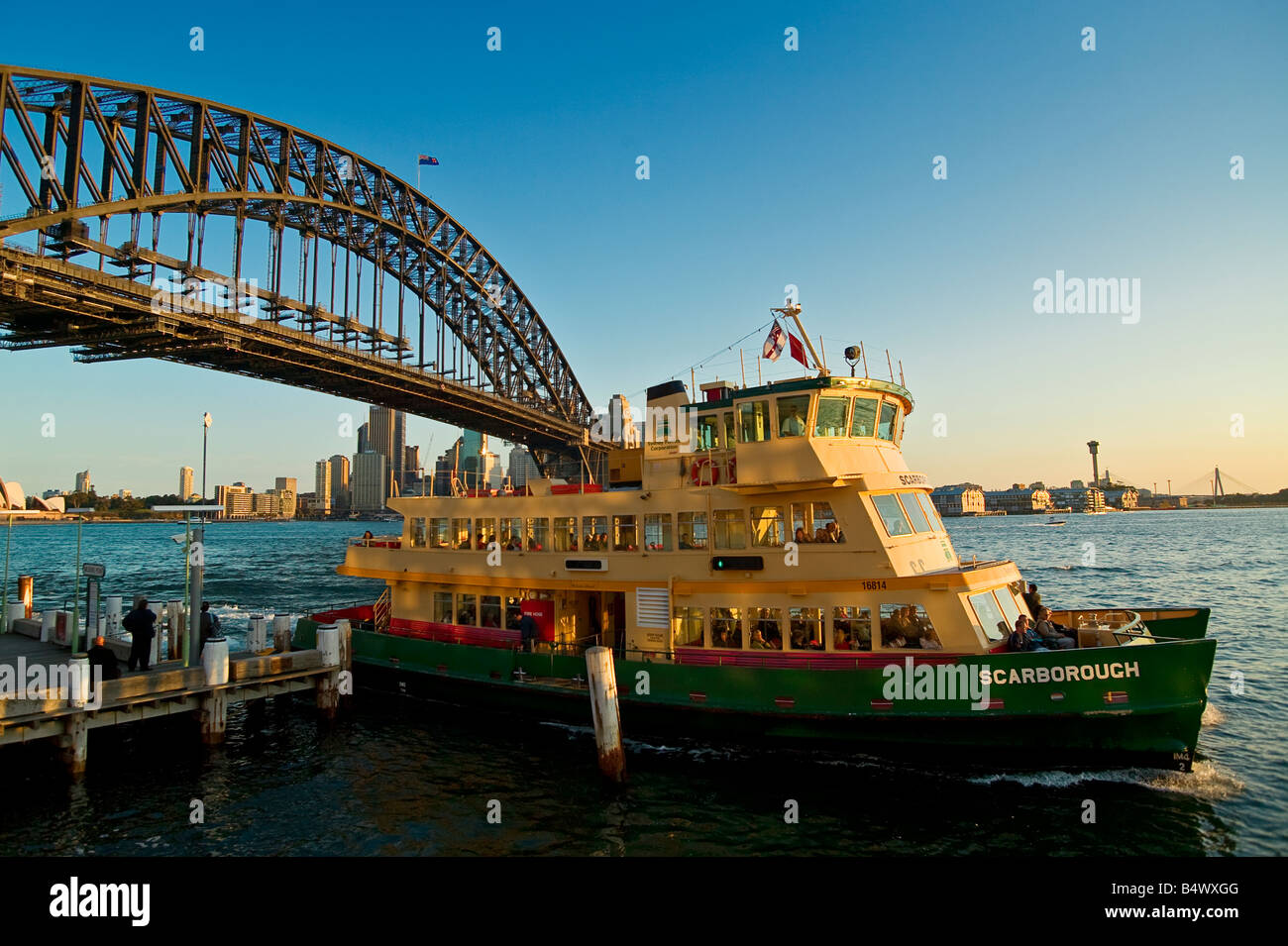 HARBOUR BRIDGE FERRIES SYDNEY NEW SOUTH WALES AUSTRALIA Stock Photo - Alamy