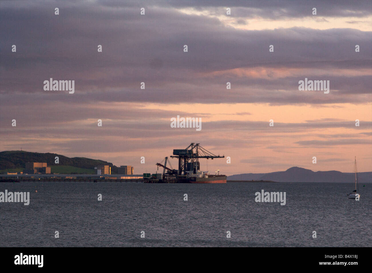 HUNTERSTON COAL TERMINAL LARGS Stock Photo - Alamy