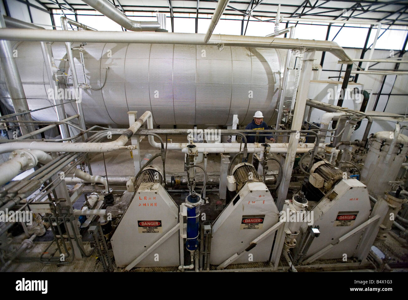 Natural Gas Processing Facility Stock Photo - Alamy