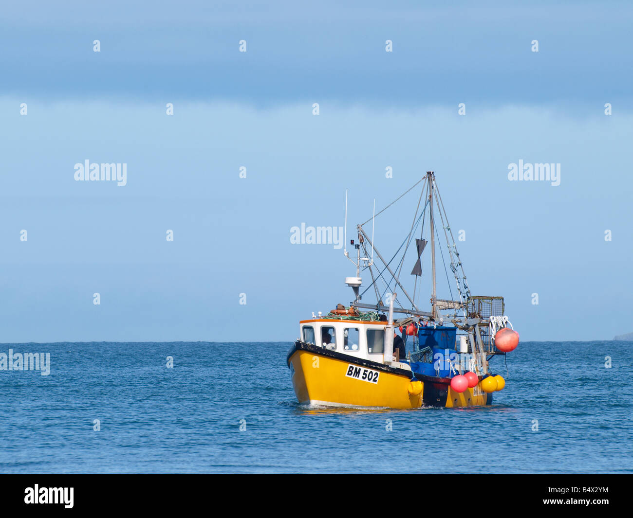 Fishing trawler uk hi-res stock photography and images - Alamy