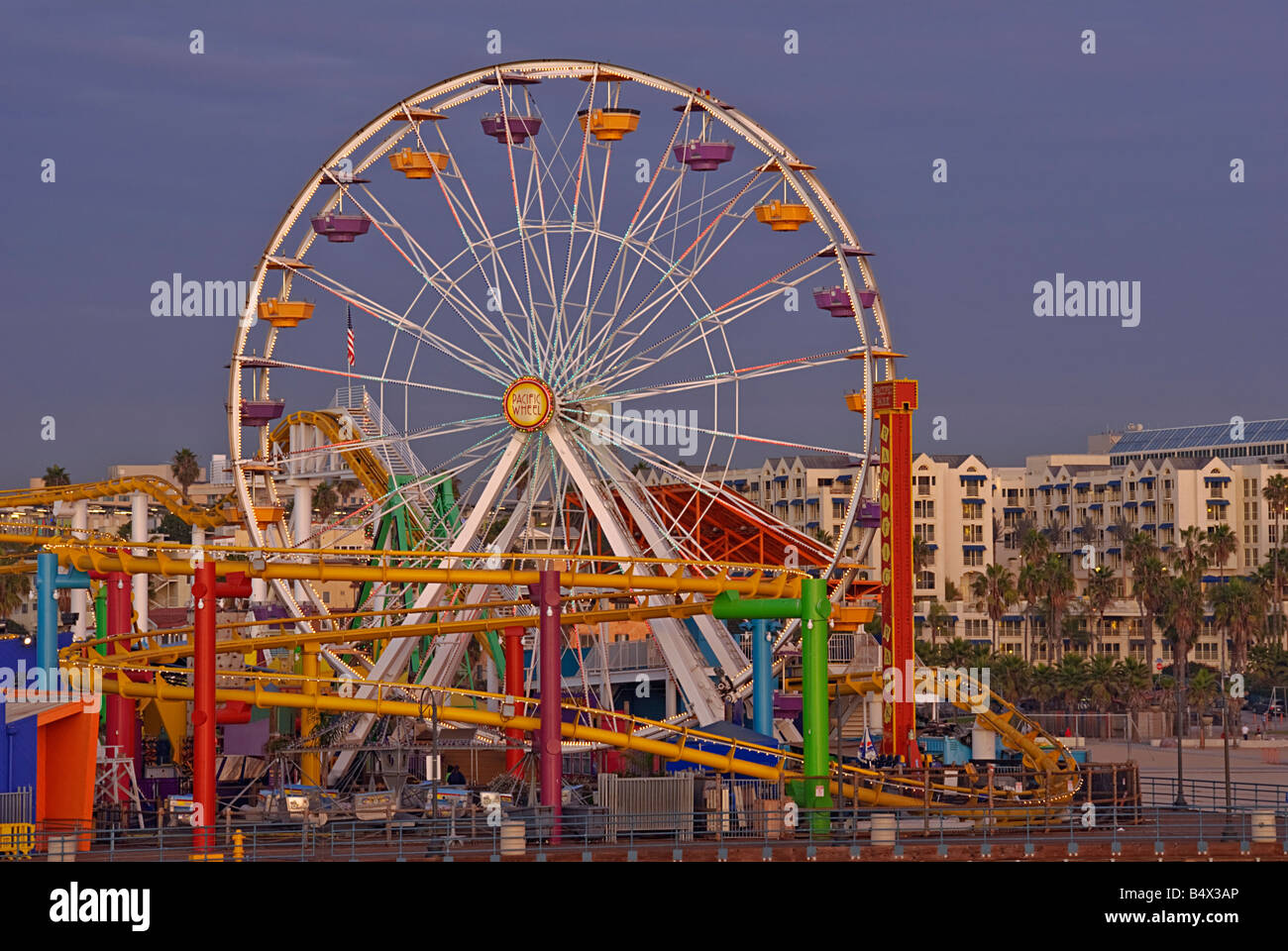 Santa Monica Pier California, CA, USA, US Pacific Park Ferris Wheel ...