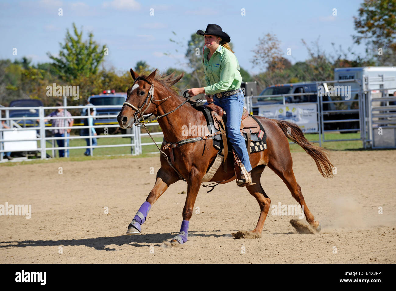 Girls rush out hi-res stock photography and images - Alamy