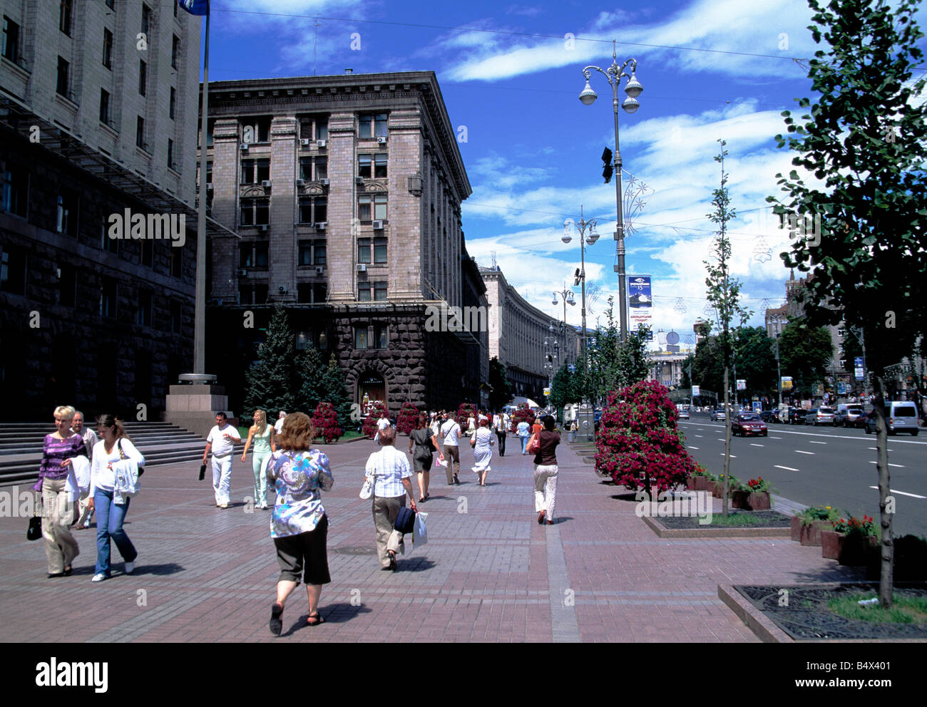 People walking in Khreschatyk Street in central Kiev, Ukraine Stock ...