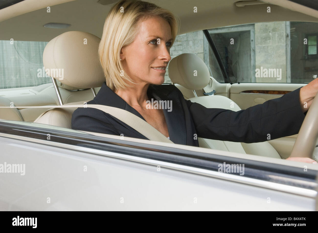 Driving profile hi-res stock photography and images - Alamy