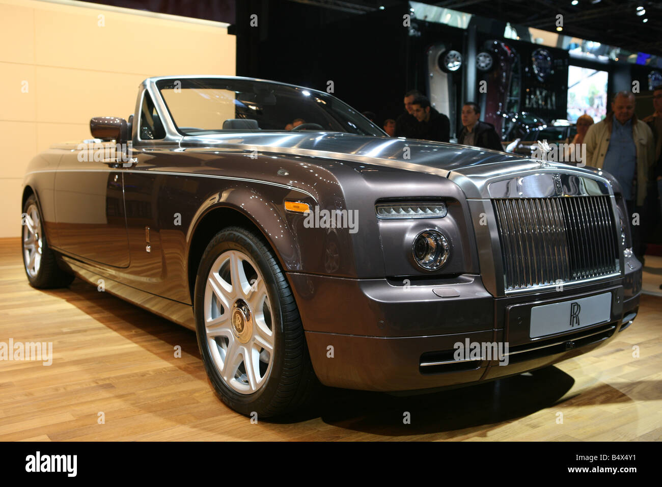 Rolls Royce motor car convertible Stock Photo - Alamy