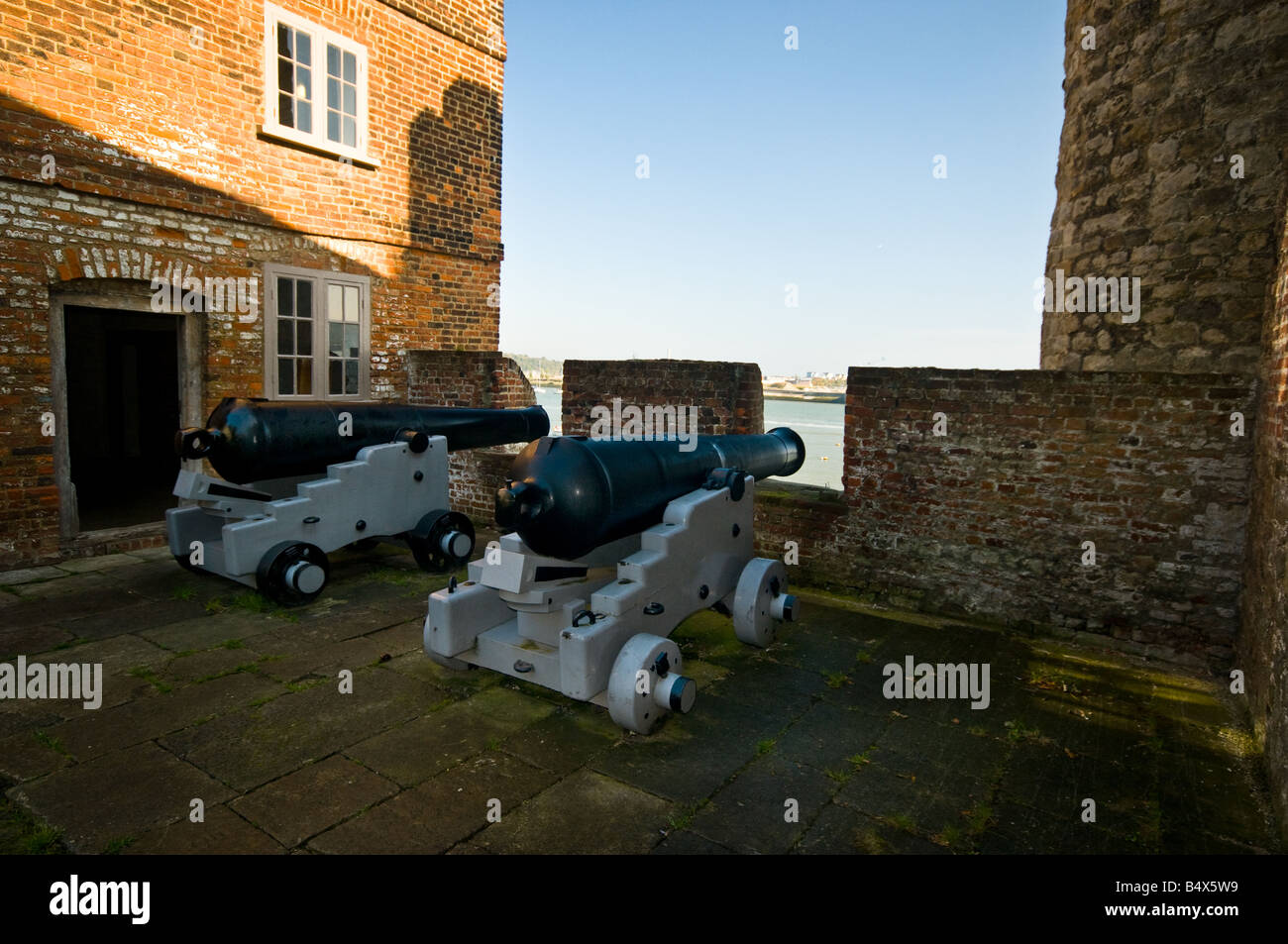 The North battery of Upnor Castle in Kent Stock Photo - Alamy