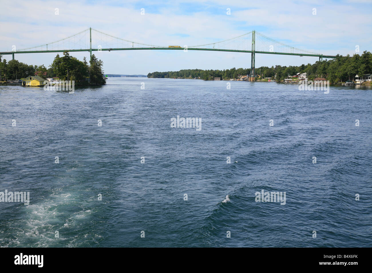 The Ivy Lea Bridge in The 1000 Islands in the St.Lawrence River in ...