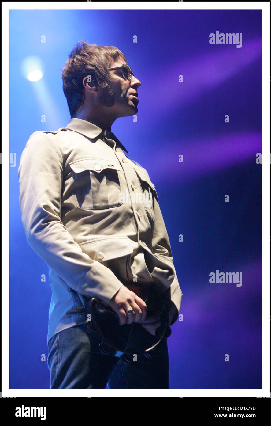 Noise and confusion concert december 2005 hi-res stock photography and ...