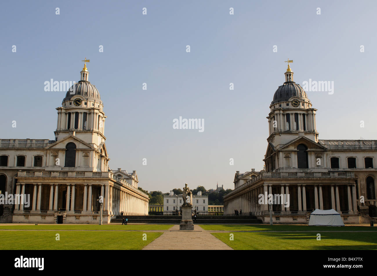 Grand Square and Symmetrical domes of the Old Royal Naval College ...