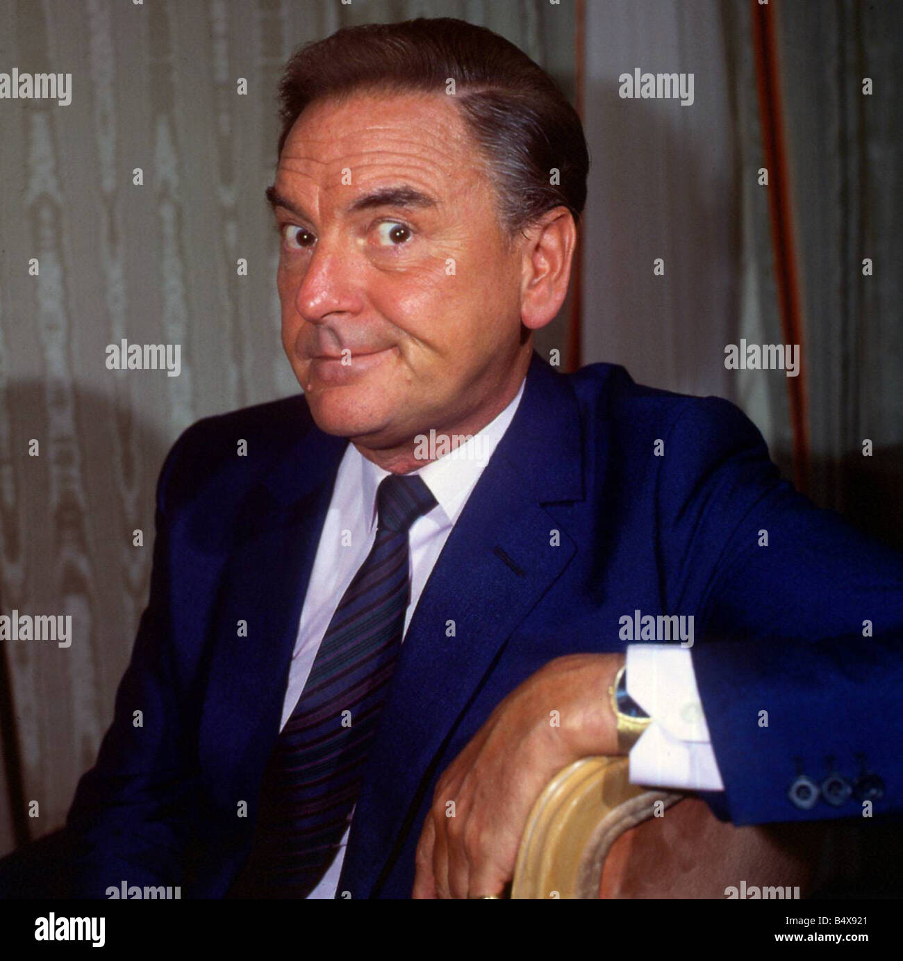 Bob monkhouse hi-res stock photography and images - Alamy