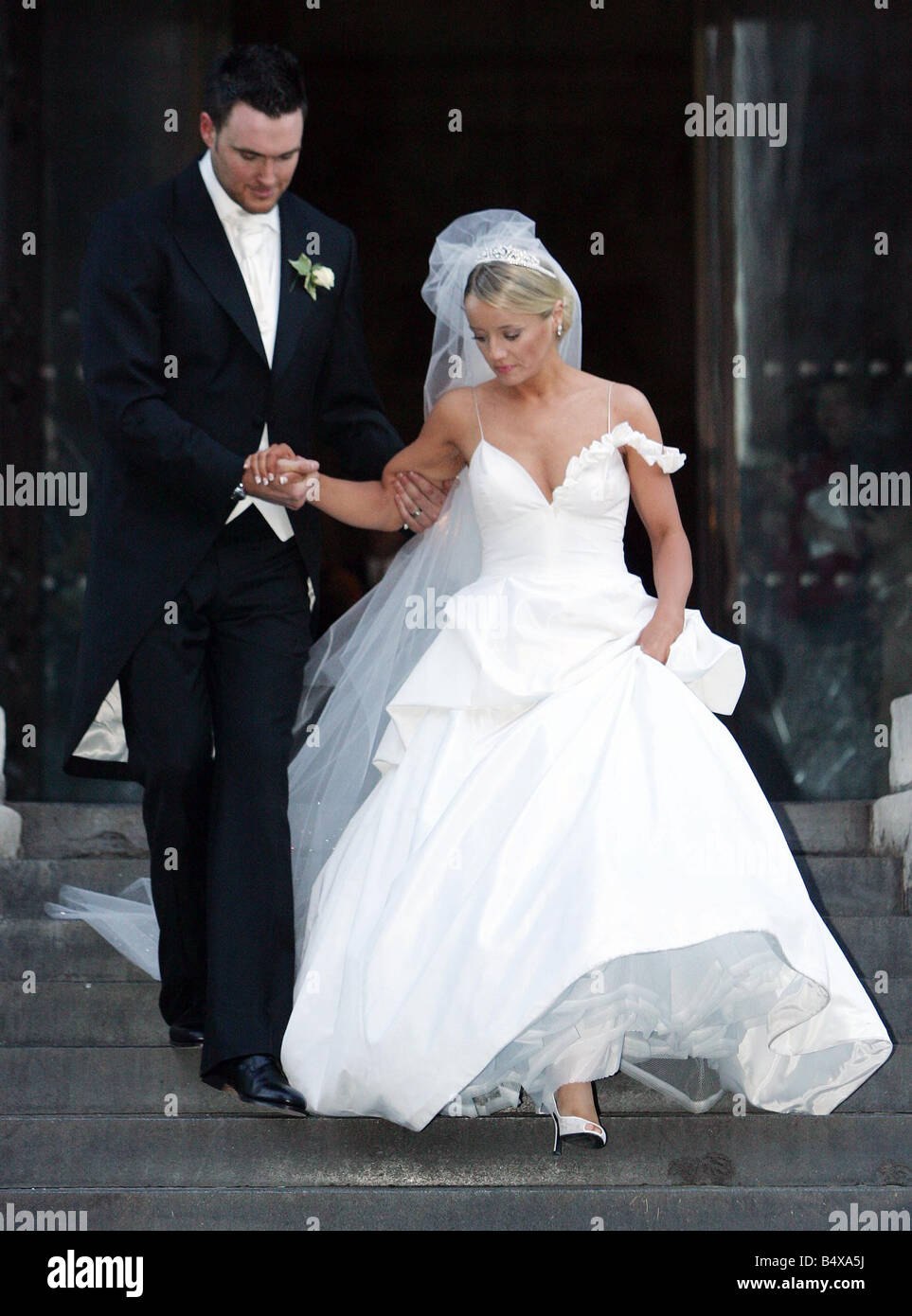Jasper Carrot s daughter Lucy Davis gets married at St Pauls Cathedral ...