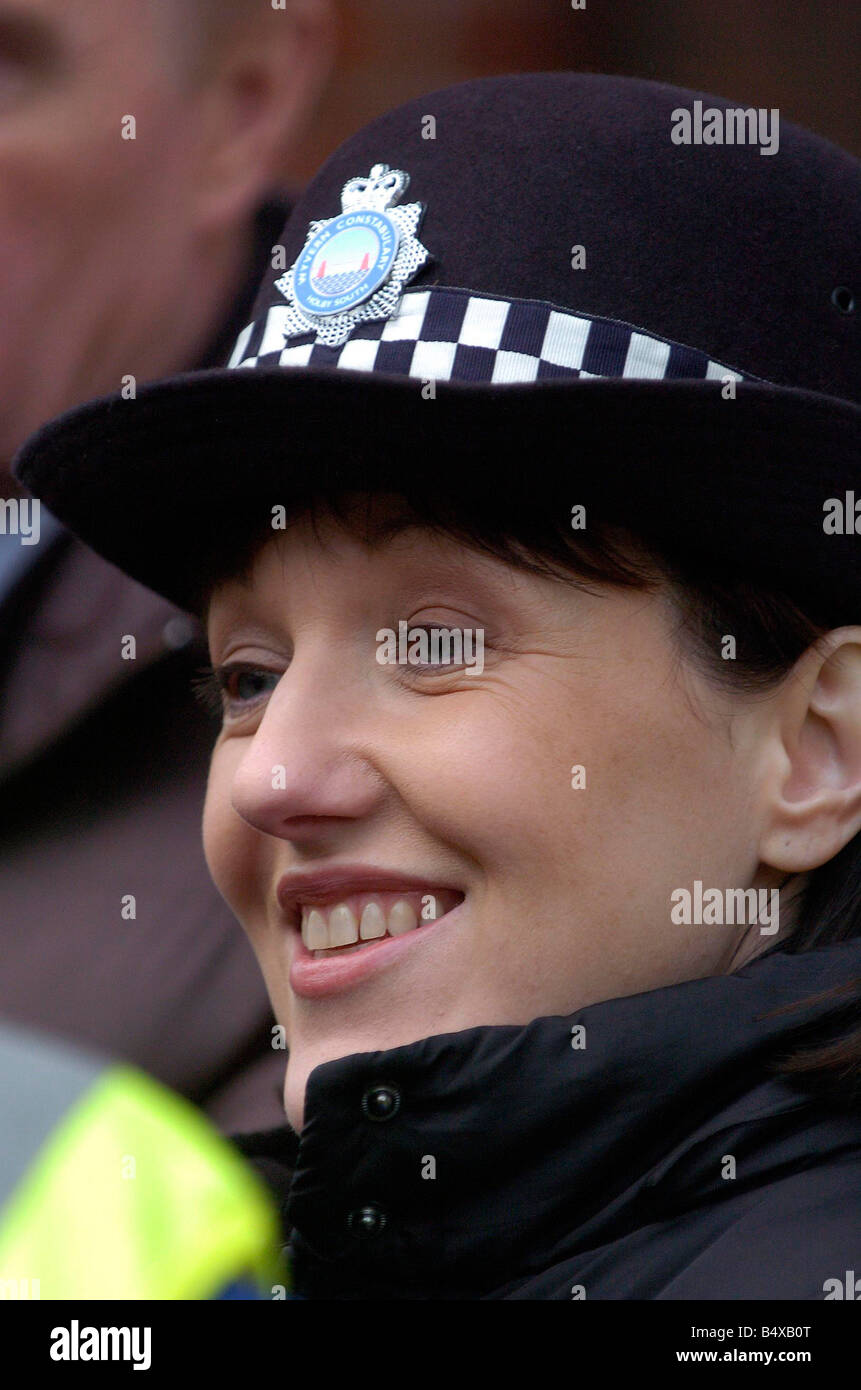 Kacey Ainsworth on the set of Holby Blue. 28th January 2007 Stock Photo ...