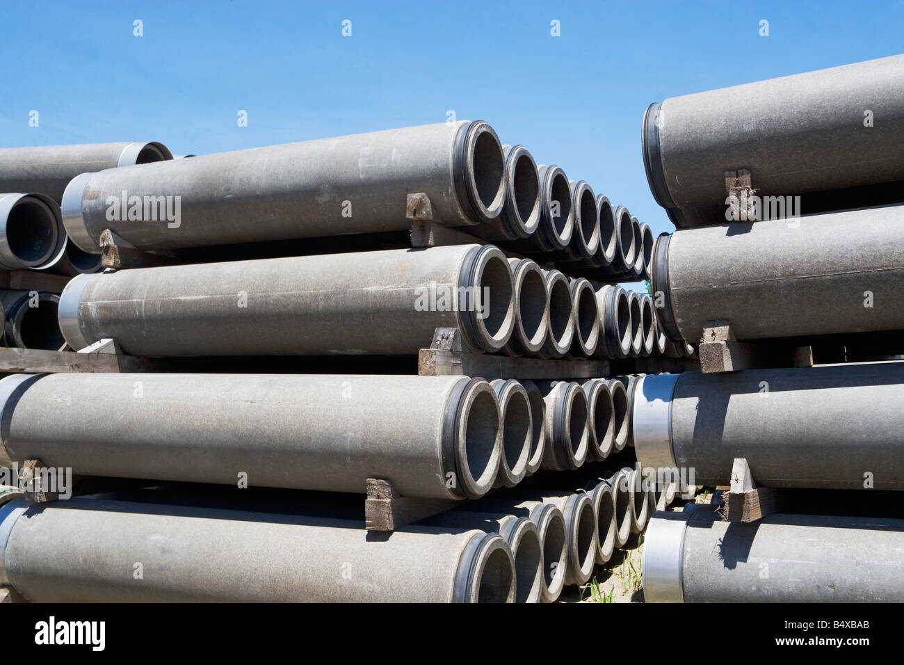 Sewer pipes hi-res stock photography and images - Alamy