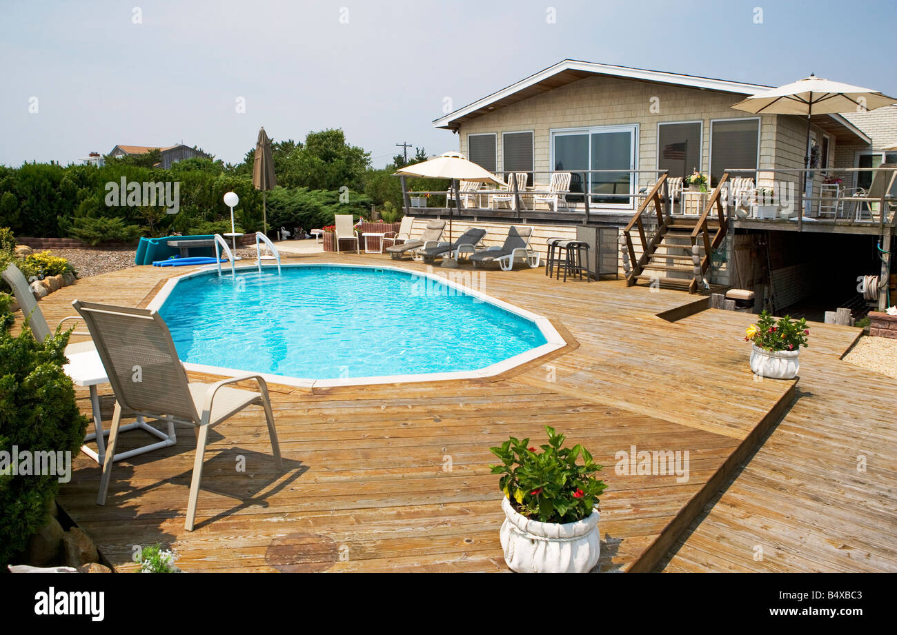 Beachfront house with swimming pool Stock Photo - Alamy