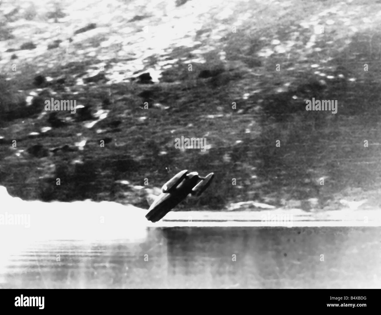 Donald Campbell World Water Speed Record crashing his boat in the ...
