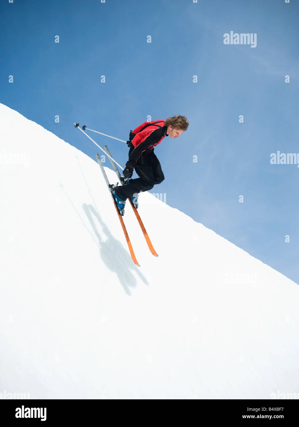 Half pipe side view hi-res stock photography and images - Alamy
