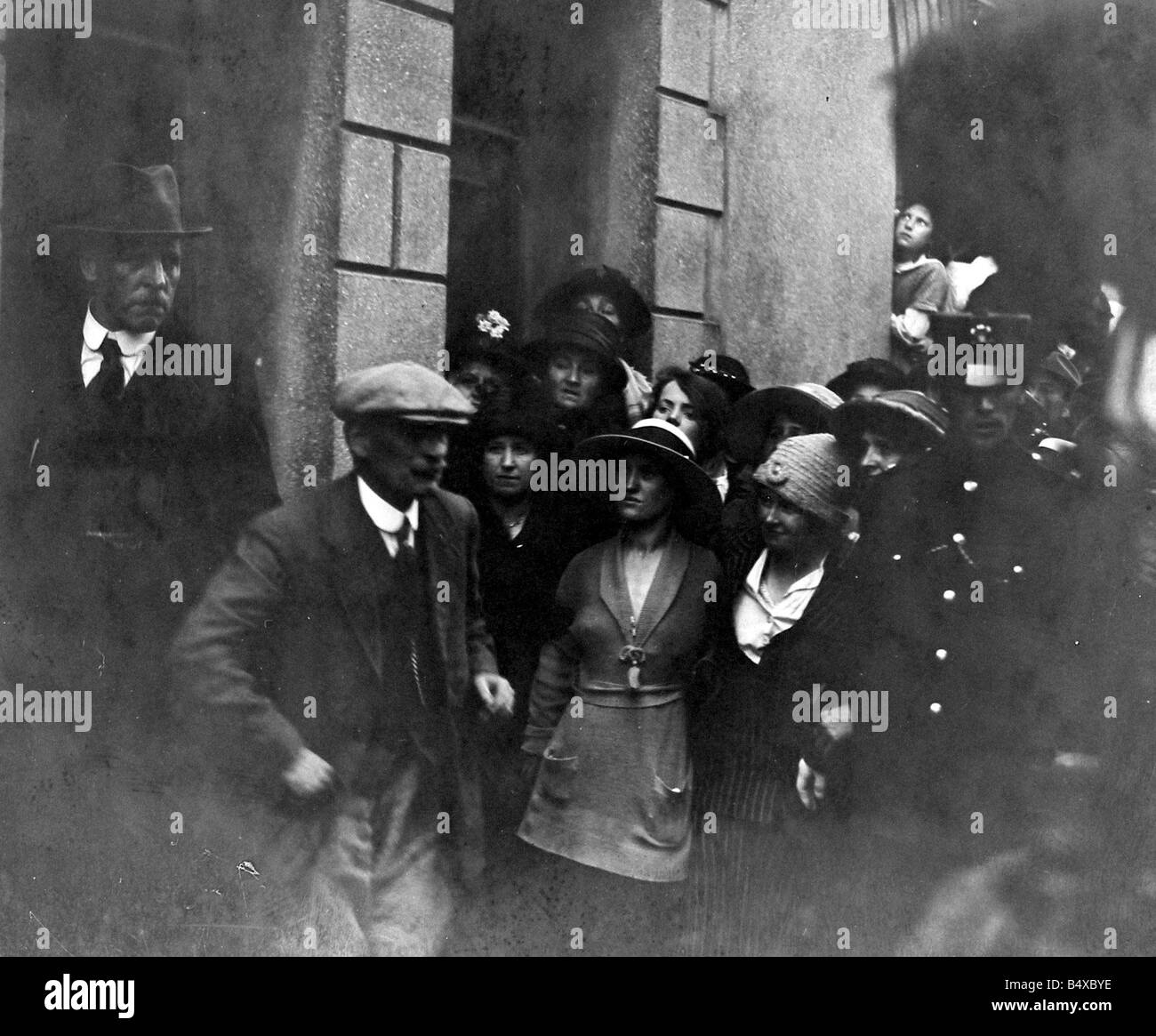 1920s crime hi-res stock photography and images - Alamy