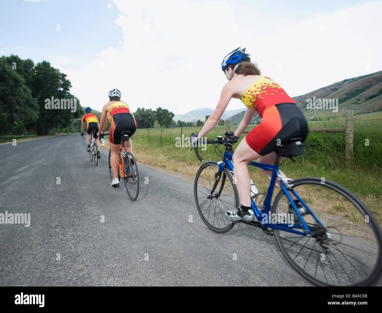 Country file hi-res stock photography and images - Alamy