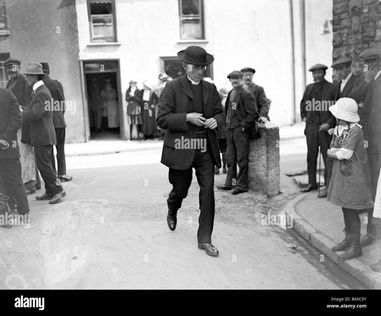 Rev jones hi-res stock photography and images - Alamy