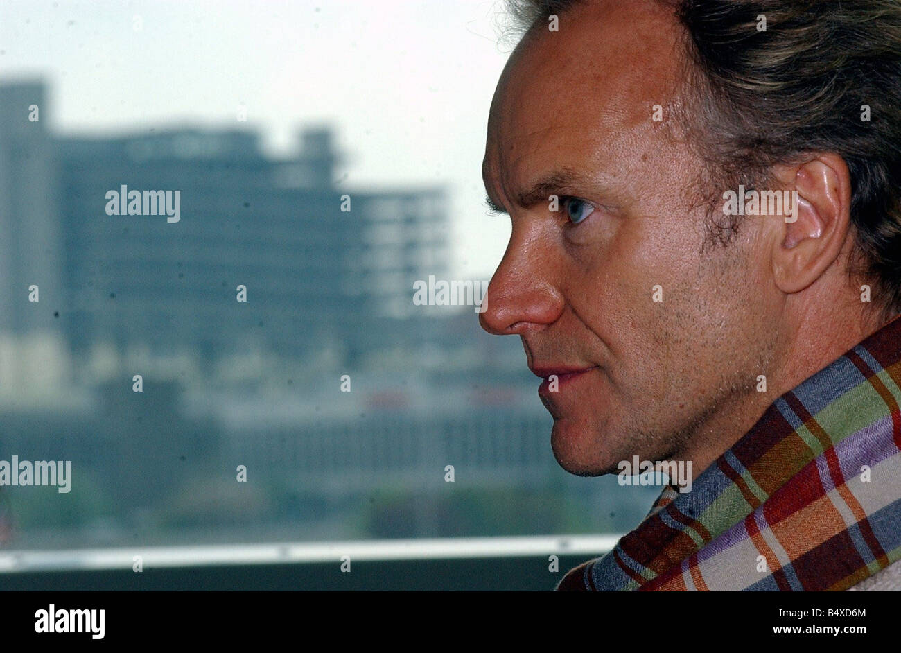 Pop singer sting hi-res stock photography and images - Alamy