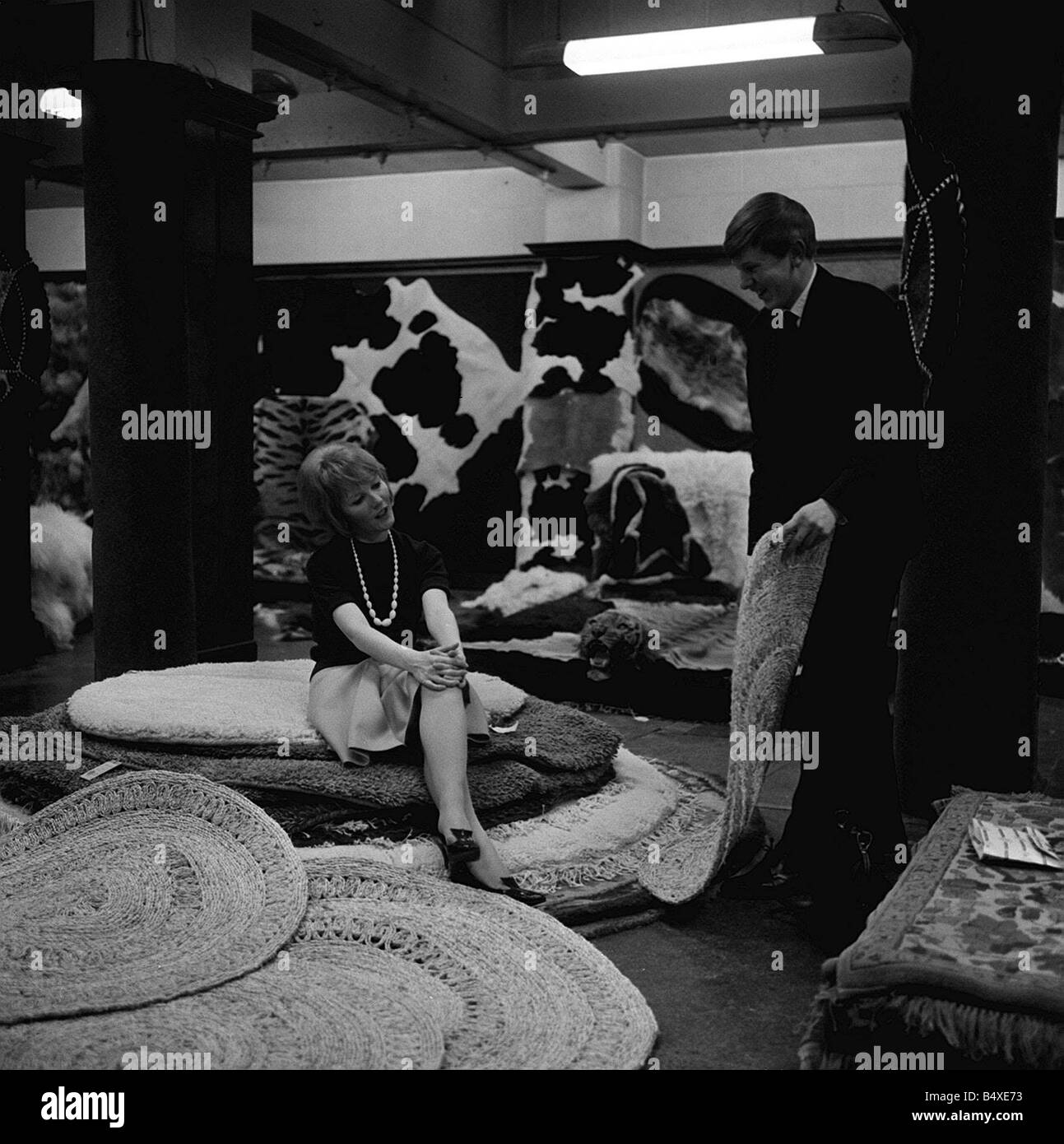 Petula Clark and her husband Claude Wolff went shopping in Regent ...