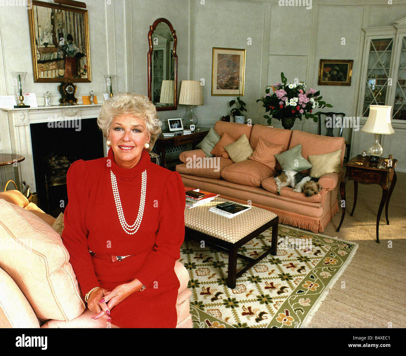 Katie boyle hi-res stock photography and images - Alamy