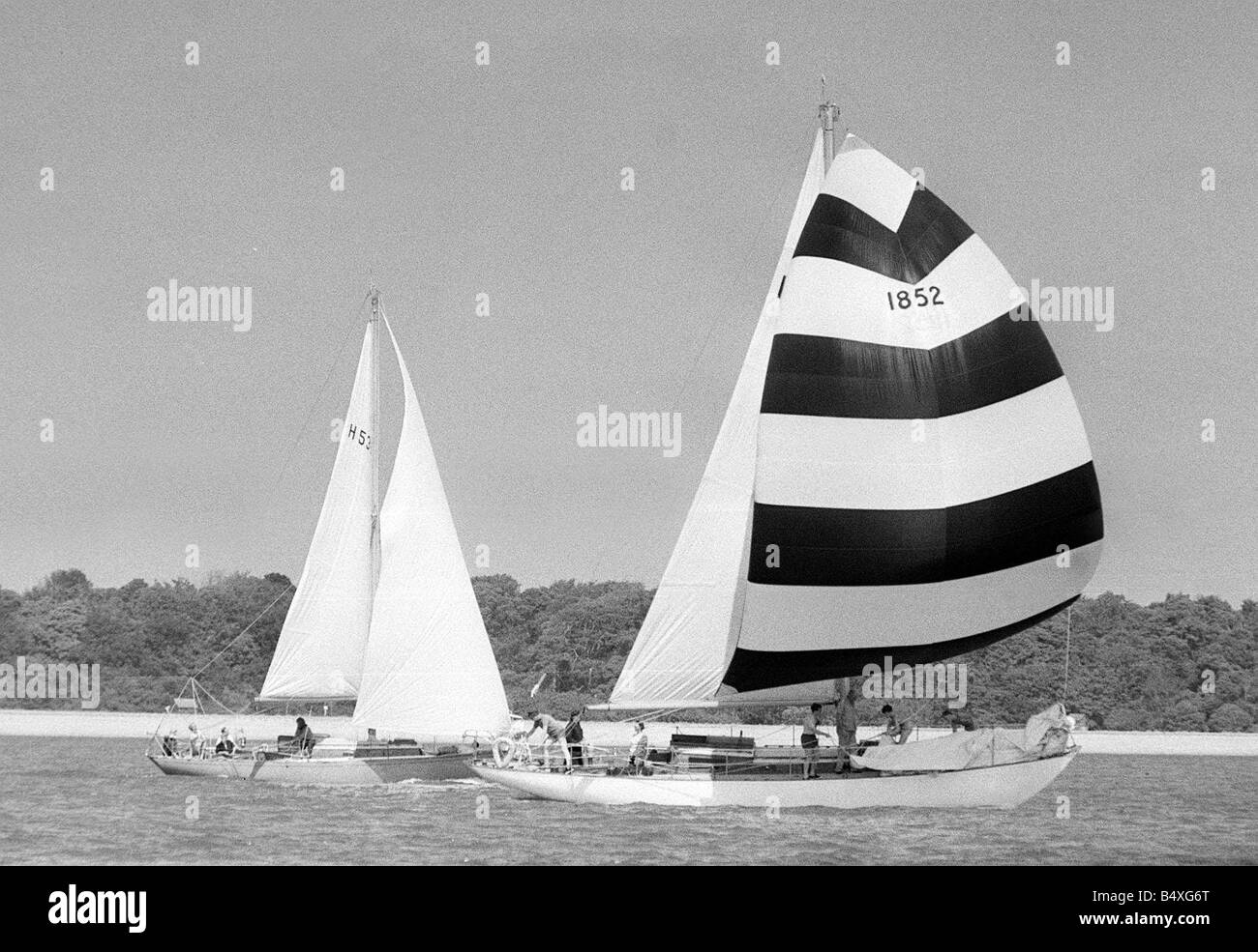 Yachting cowes Black and White Stock Photos & Images - Alamy