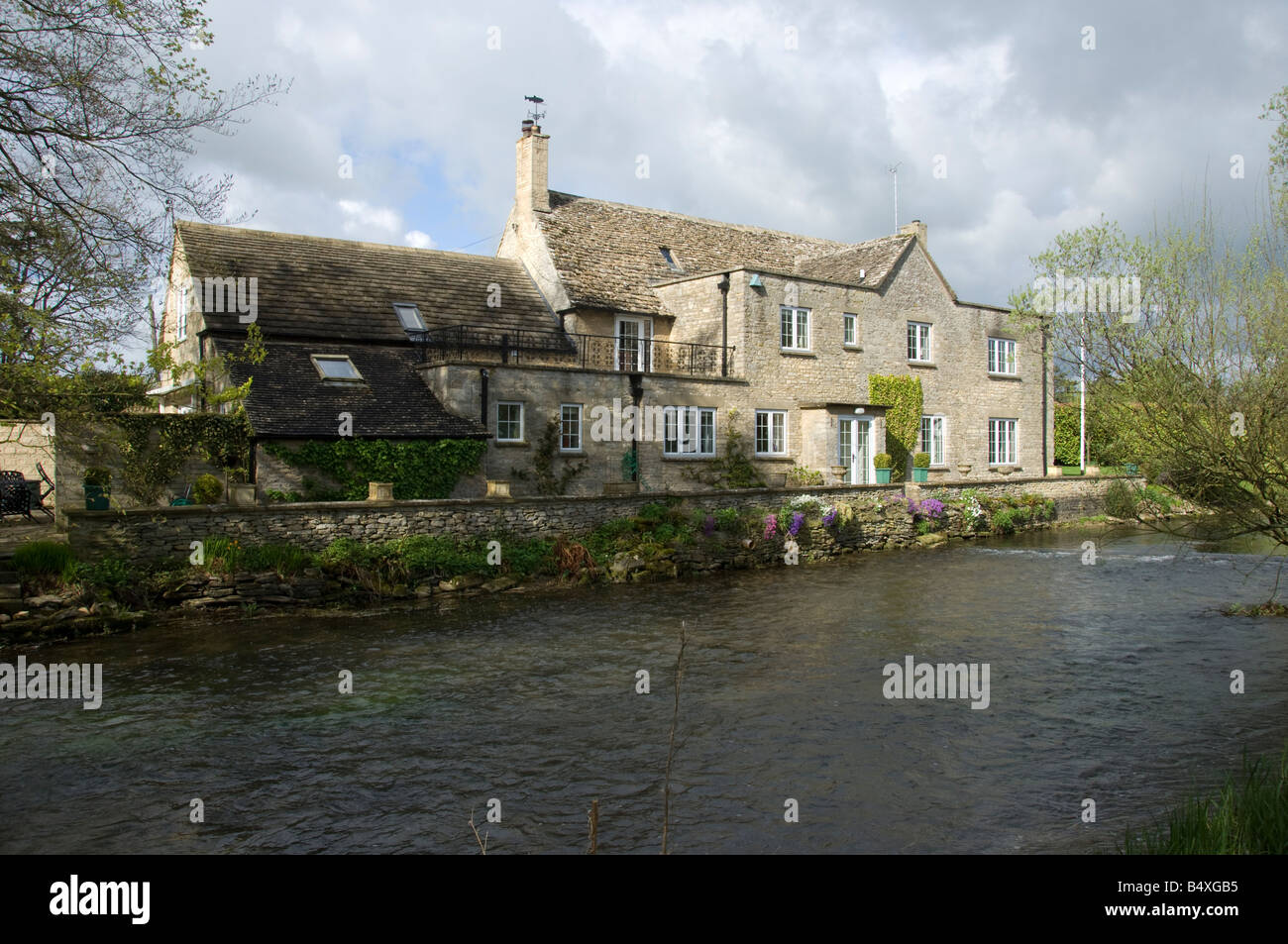 Fairford river hi-res stock photography and images - Alamy