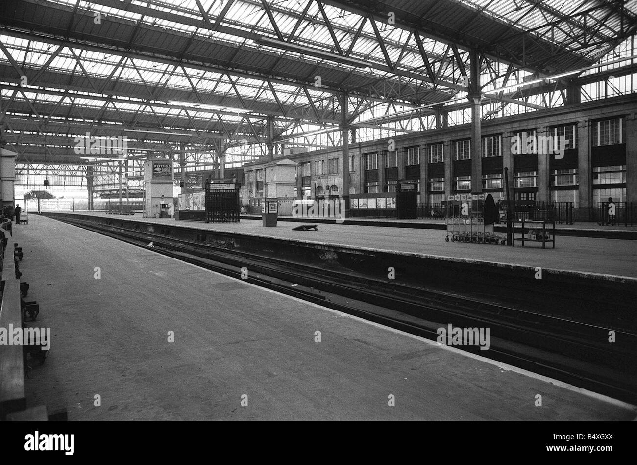 Rush hour in time Black and White Stock Photos & Images - Alamy