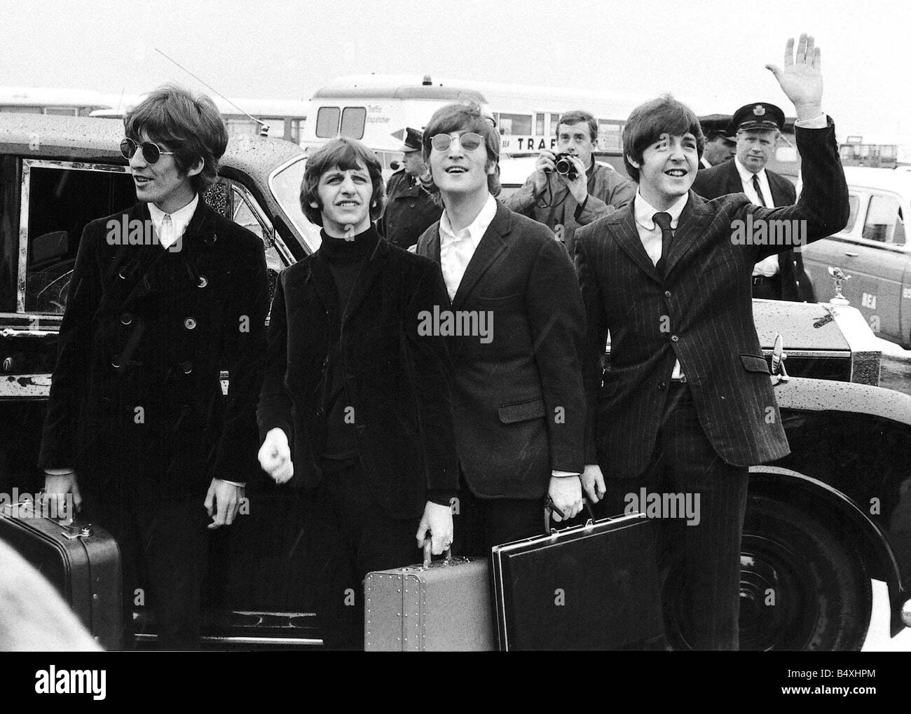 The beatles 1966 john paul george ringo hi-res stock photography and ...
