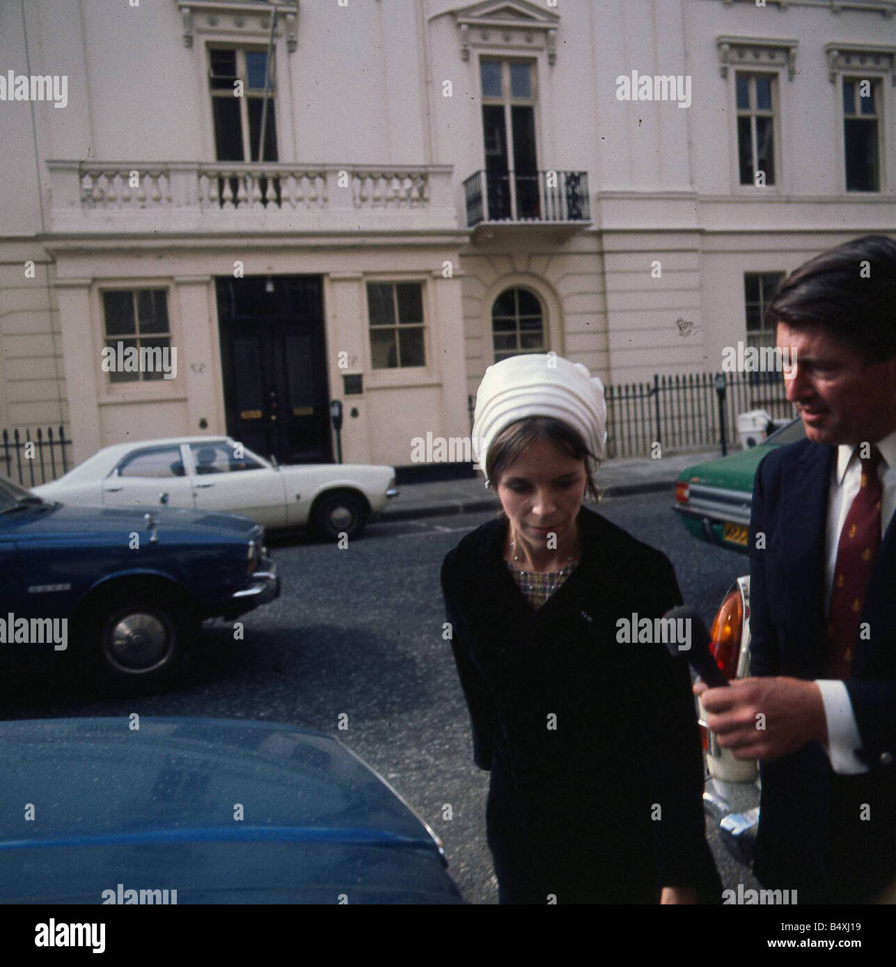 Lady Lucan September 1982 arriving at her home wife of missing Lord ...