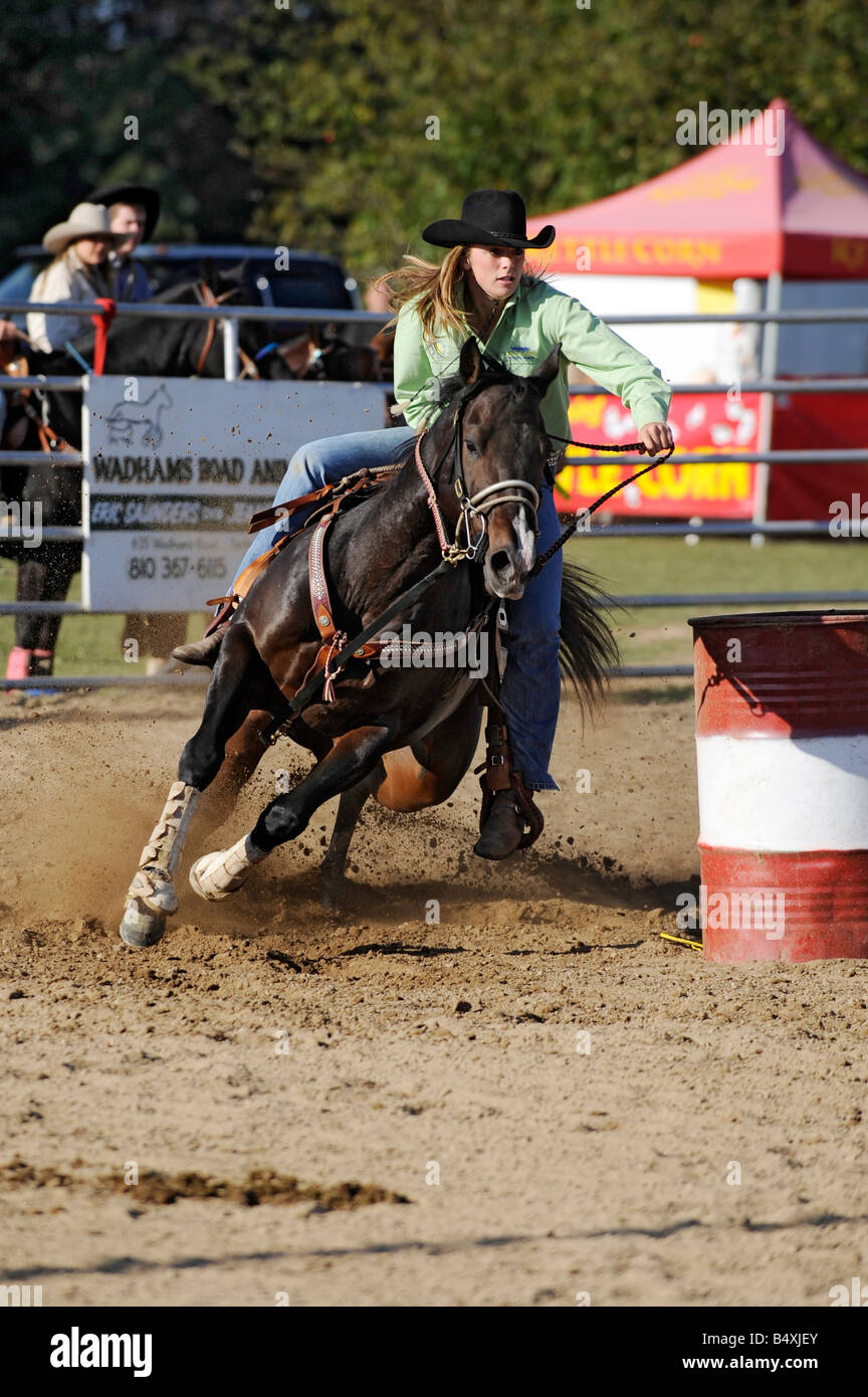 High school boys girls rodeo hi-res stock photography and images - Alamy