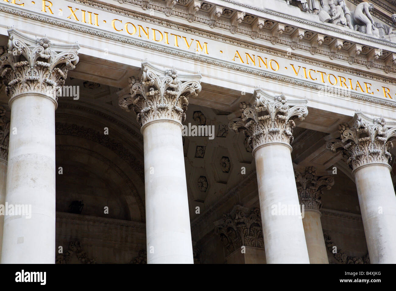 Royal Exchange Columns London England Stock Photo - Alamy