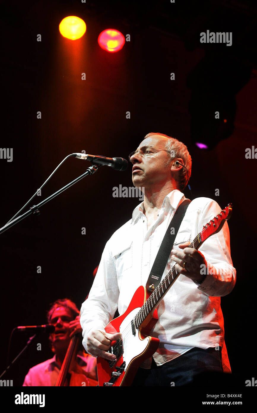 Mark Knopfler performs at Newcastle City Hall Stock Photo - Alamy Mark Knopfler performs at Newcastle City Hall Stock Photo - Alamy