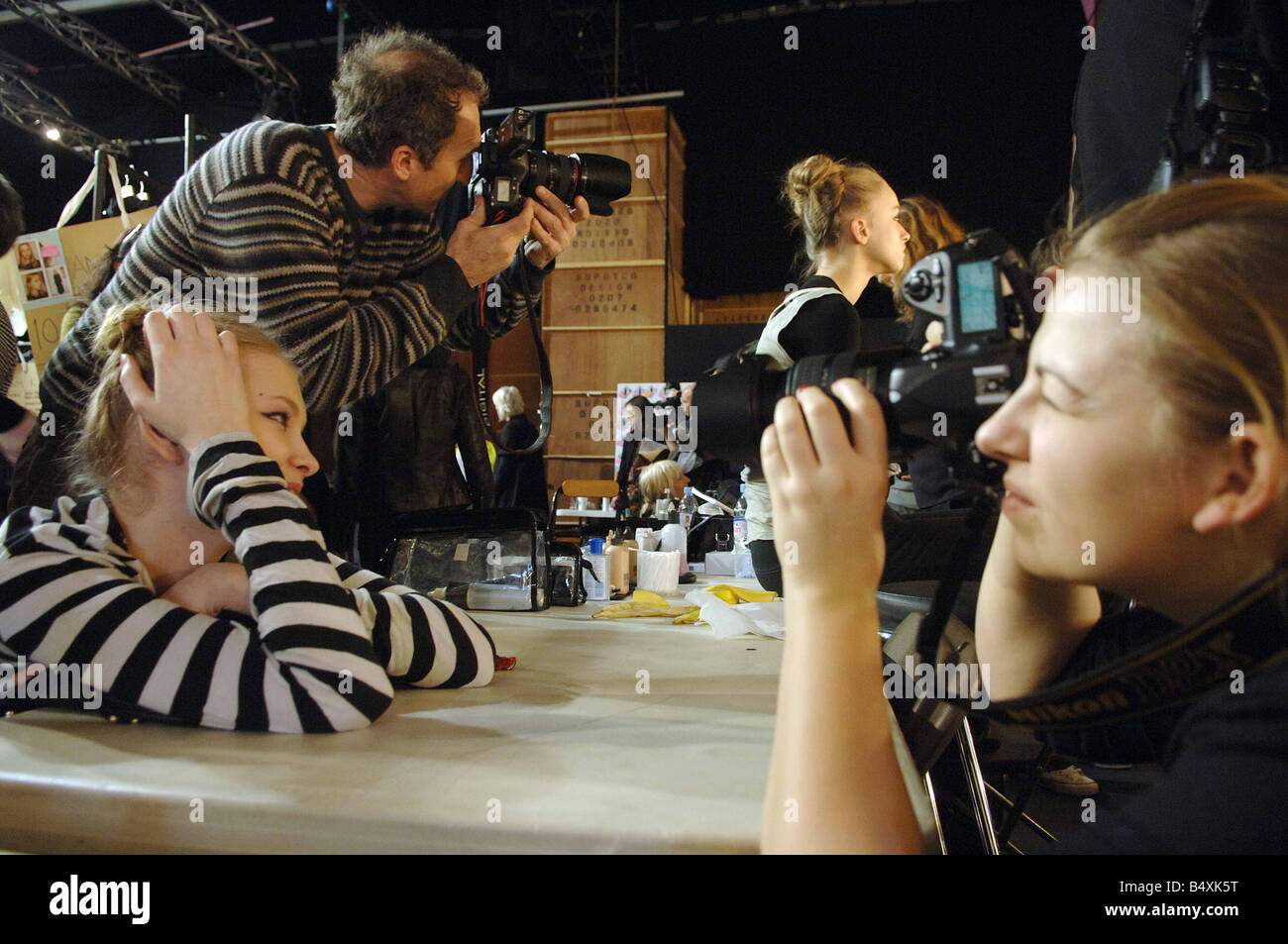 London Fashion Week 2007 Models posing for pictures backstage 15th ...
