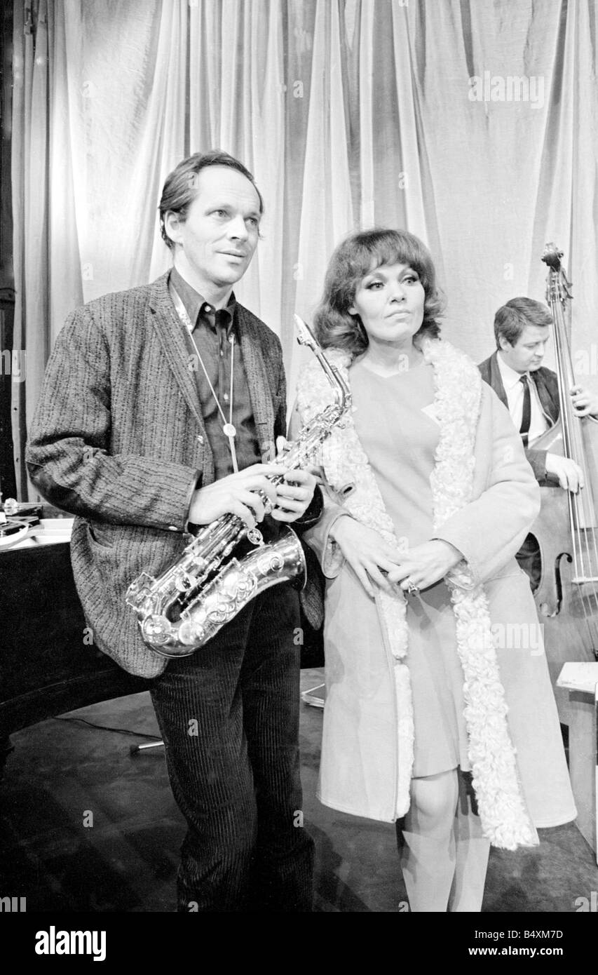 Cleo Laine and Johnny Dankworth, the jazz musicians, played at Coventry ...