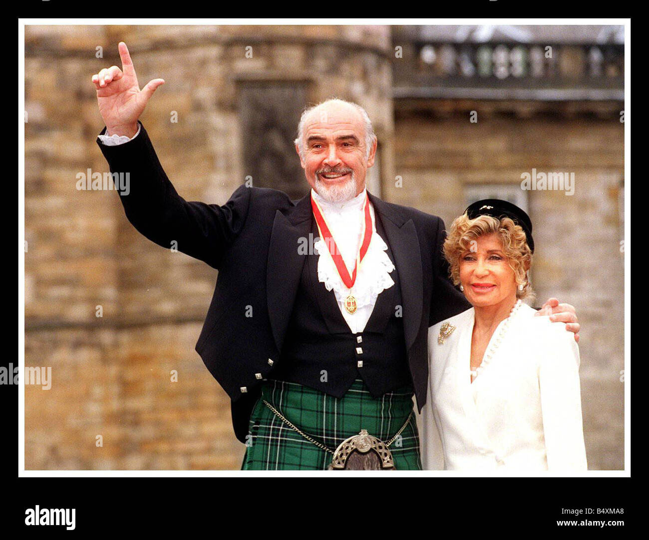 Actor sean connery with his wife micheline hi-res stock photography and ...