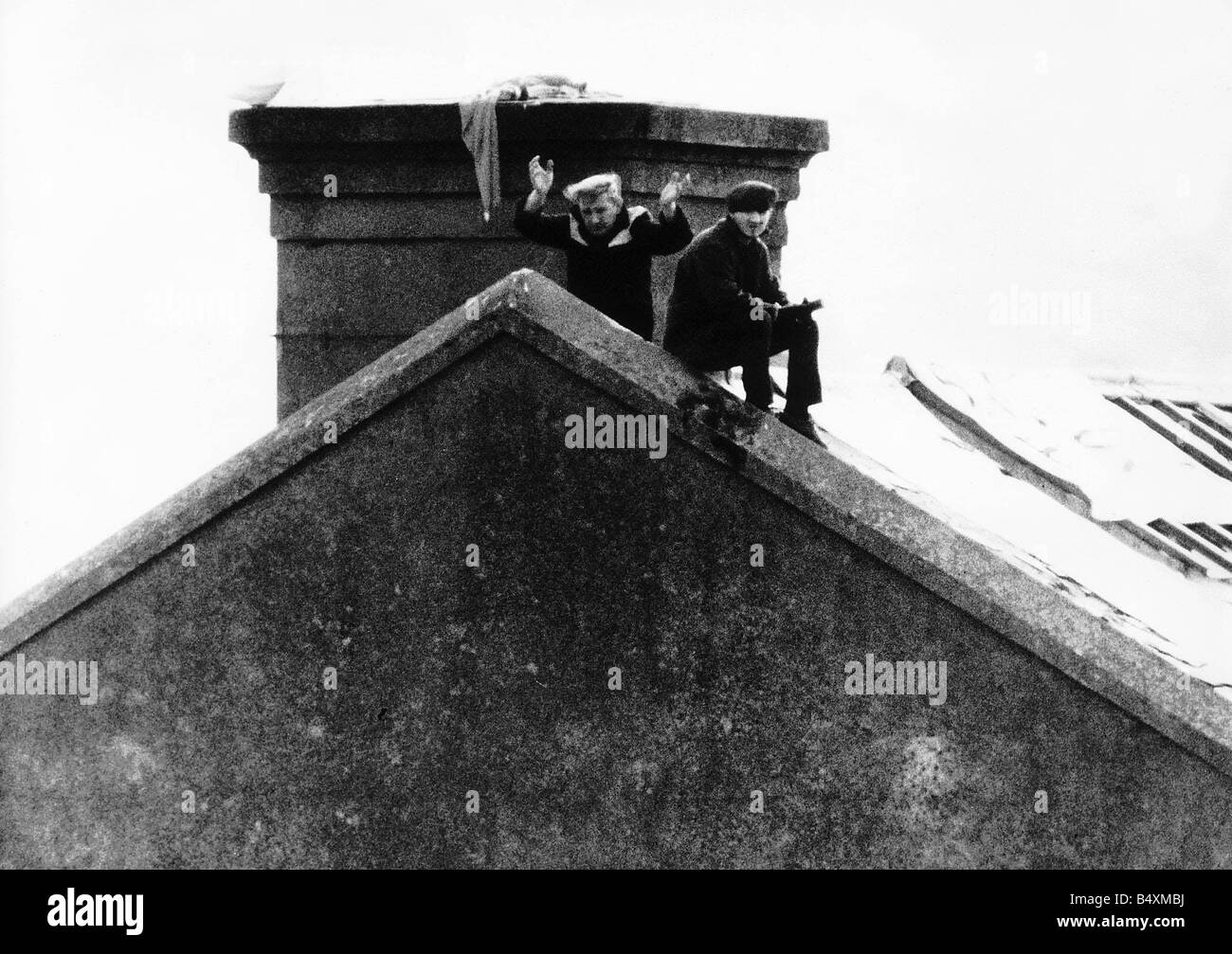 Peterhead Prison riots October 1987 prisoners on the roof after prison ...