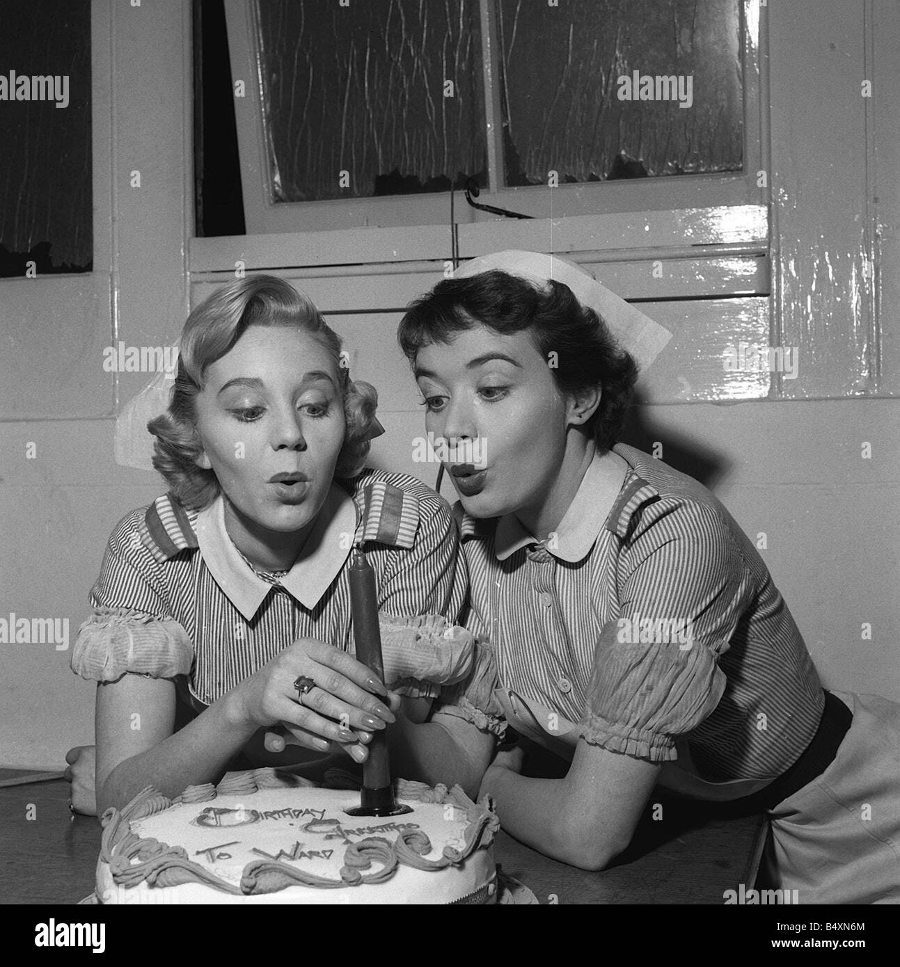 Hospital drama hi-res stock photography and images - Alamy