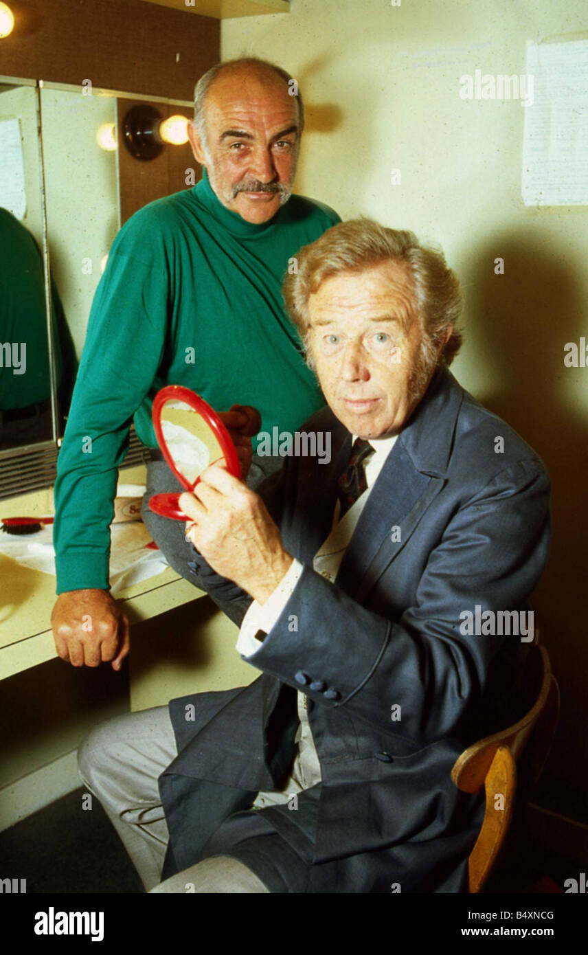 Sean Connery with Michael Medwin September 1988 Stock Photo - Alamy